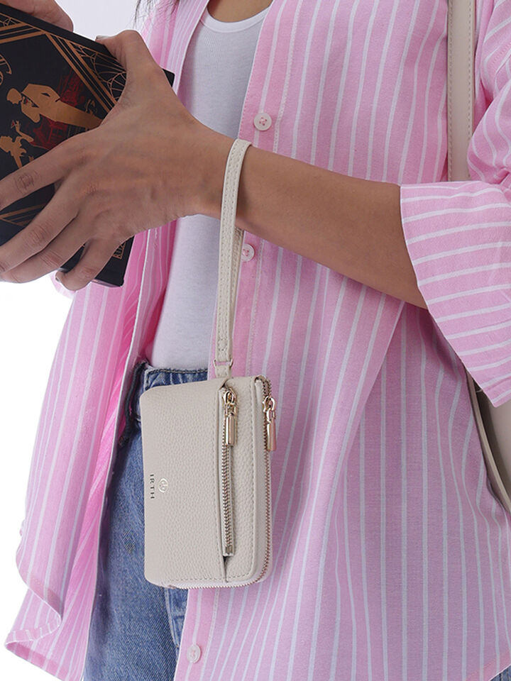 Kira Wristlet Wallet - Off-White