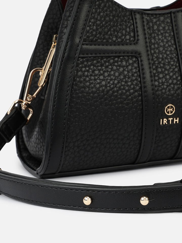 Initials by IRTH | Monogram Black Handheld | House of Titan